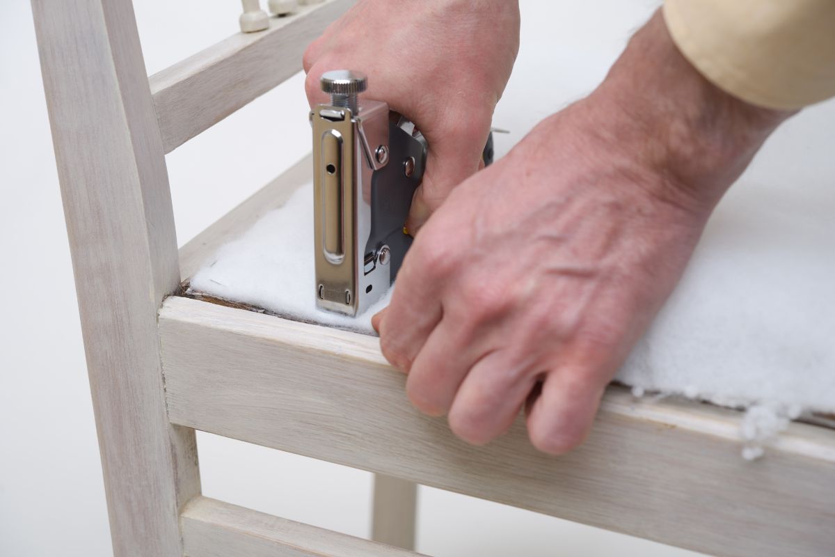 The Top 5 Hammer Tacker Brands That Roofers Swear By